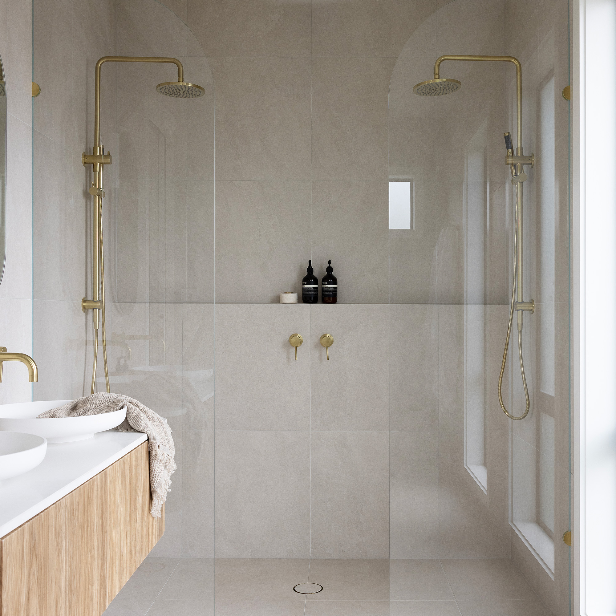 Pros & Cons: Our Guide To Choosing The Perfect Tapware | Architectural ...